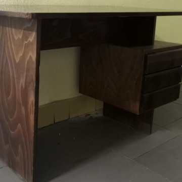 Письменный стол СССР – купить в Москве, цена 999 руб., продано 7 мая ...