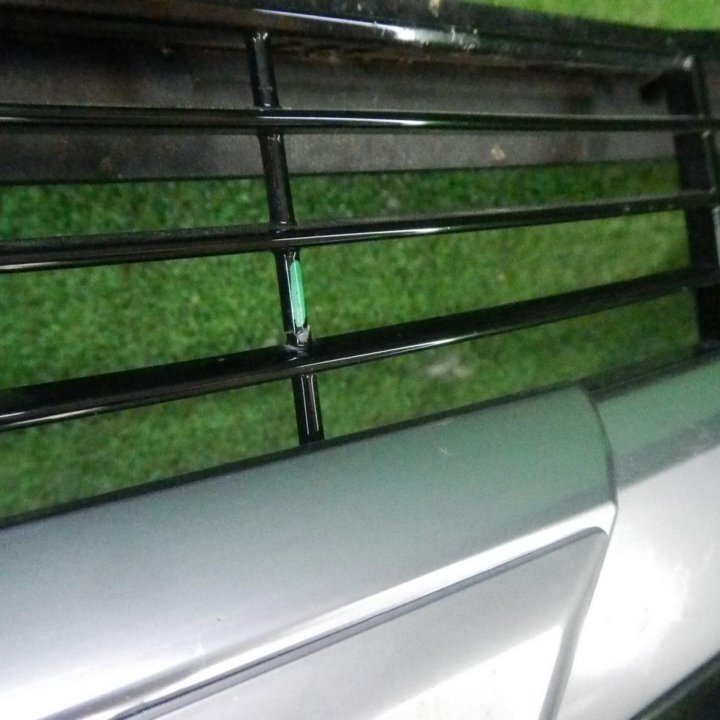 Решётка радиатора Cadillac Escalade 4 (2014-2020) в Москве, цена 41 100 ...