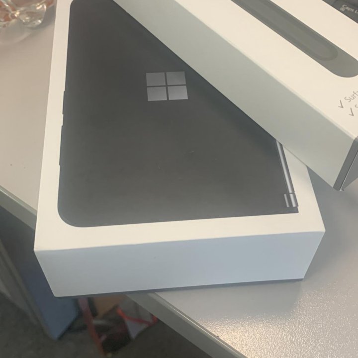 Microsoft surface duo 2 Майкрософт Серфейс дуо 2 + в Москве, цена 130 ...