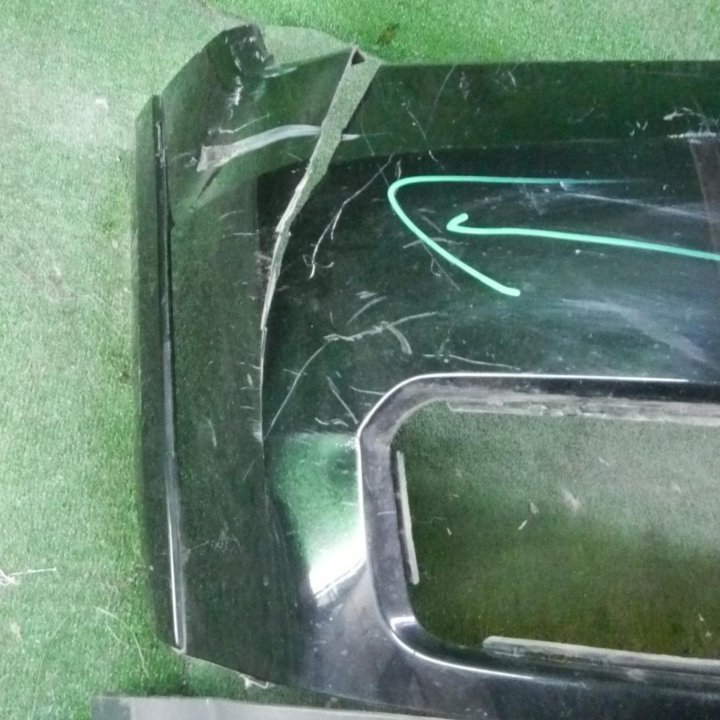 Бампер передний Chevrolet Tahoe 4 (2014-н.в.) в Москве, цена 12 000 руб ...