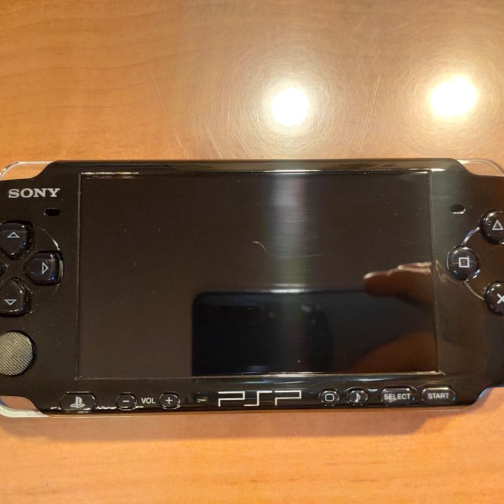 Sony PlayStation Portable Slim & Lite 3008 в Москве, цена 5 100 руб ...