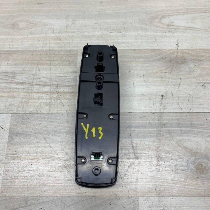 Блок кнопок стеклоподъемников Mercedes W164 в Москве, цена 6 000 руб ...