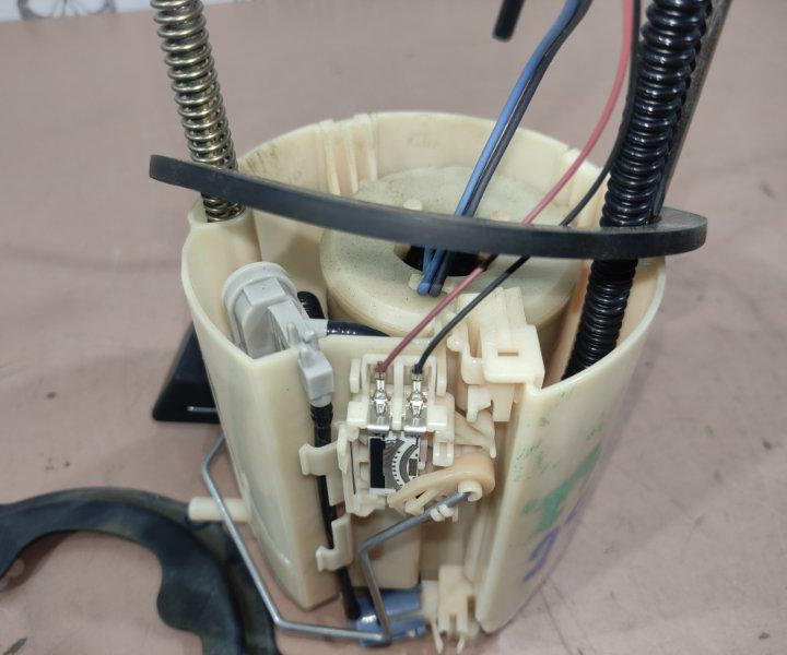 Бензонасос Mitsubishi Outlander Xl CW6W 6B31 2009 в Москве, цена 3 500 ...