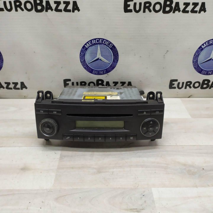 Магнитола Mercedes Sprinter W906 в Москве, цена 3 500 руб. | Объявления ...