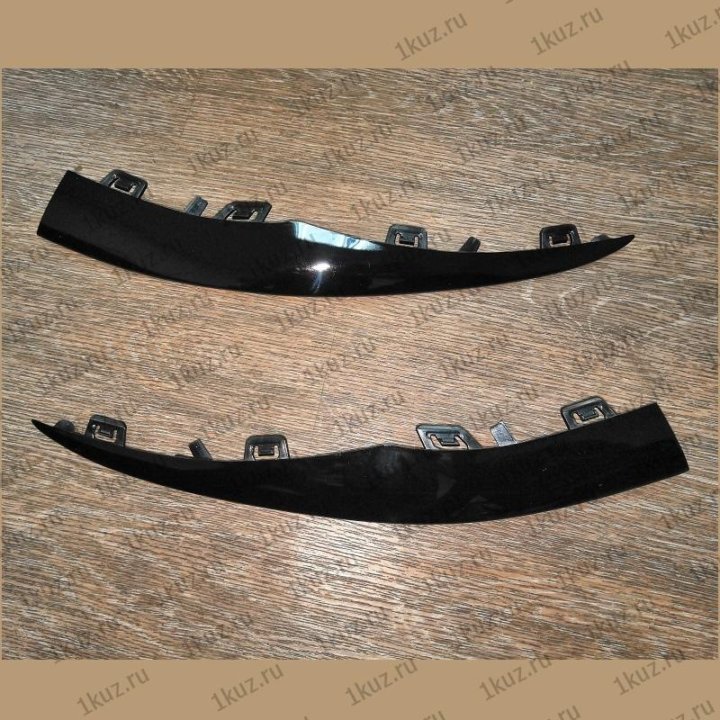 Mercedes W205 Молдинг бампера Night AMG в Москве, цена 5 000 руб ...