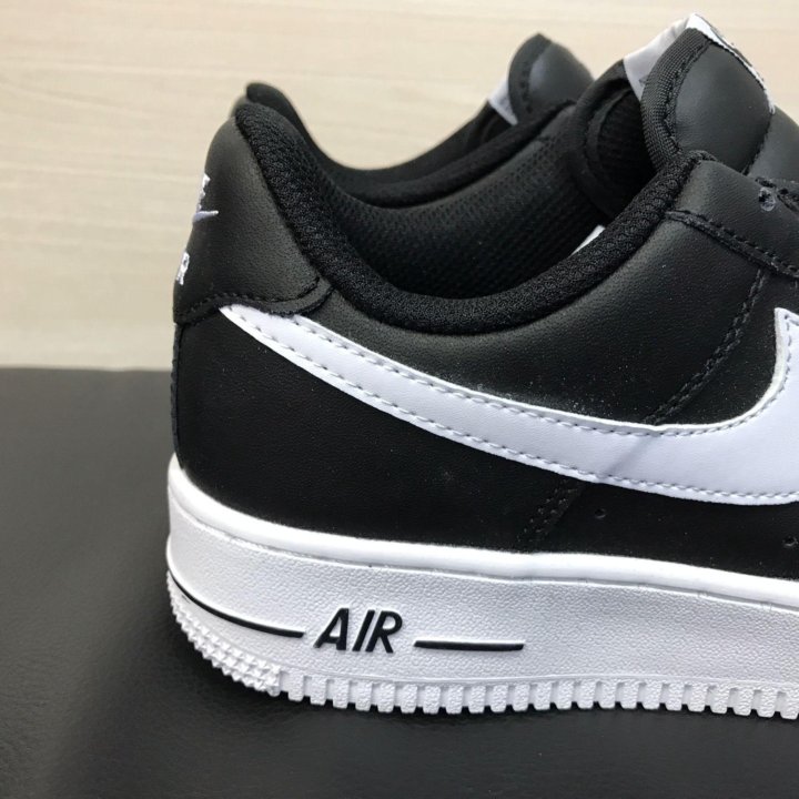 Кроссовки Nike Air Force 1 черно-белые купить в Москве, цена 3 500 руб ...