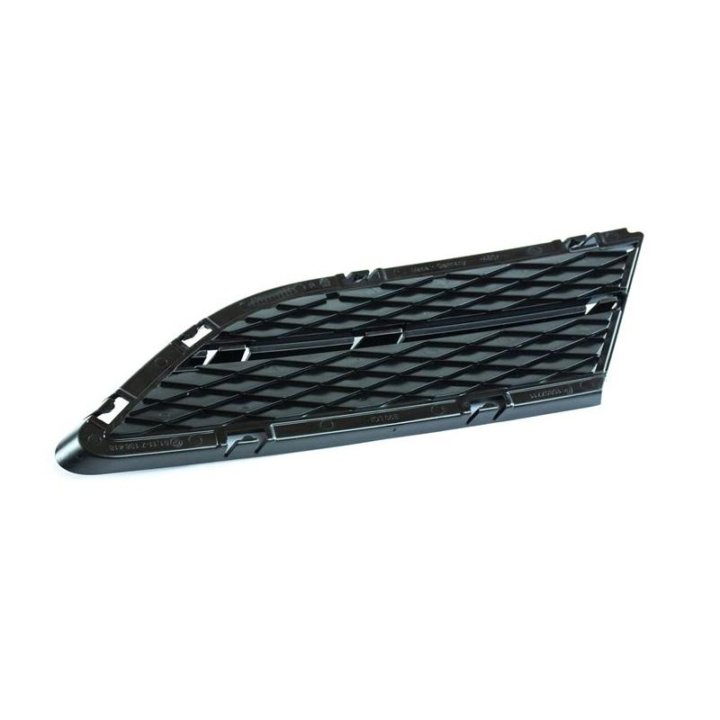 BMW E90 Решетка в бампер рестайлинг Е91 в Москве, цена 700 руб ...