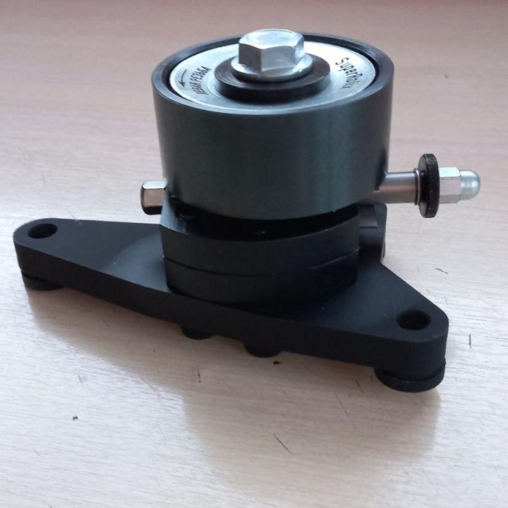 Ролик натяжителя JCB 3CX, 4CX 320/A 8586-RR в Москве, цена 8 500 руб ...