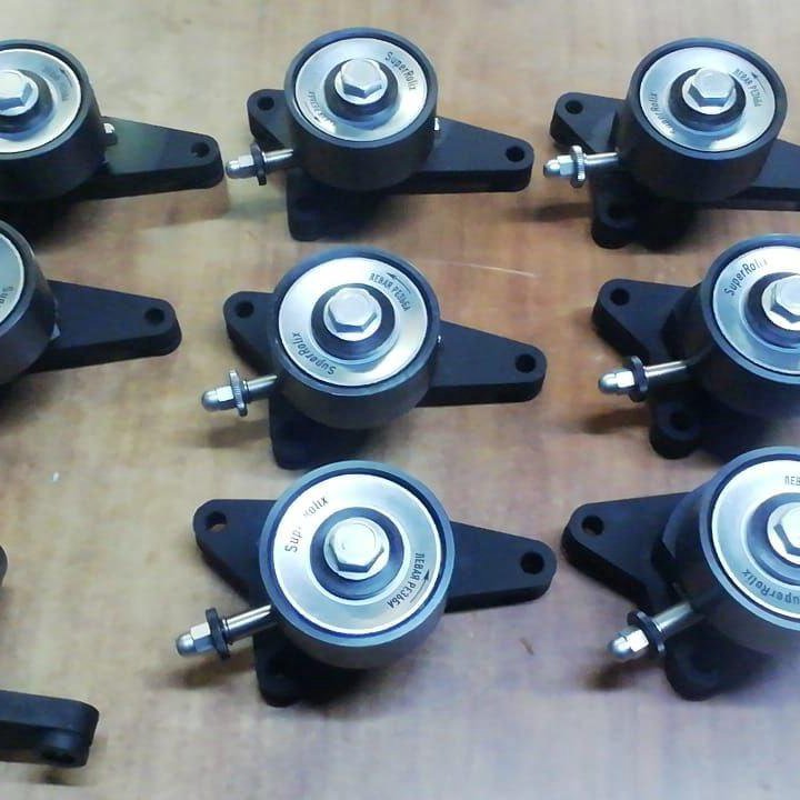 Ролик натяжителя JCB 3CX, 4CX 320/A 8586-RR в Москве, цена 8 500 руб ...