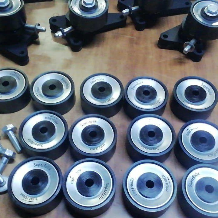 Ролик натяжителя JCB 3CX, 4CX 320/A 8586-RR купить в Москве, цена 8 500 ...