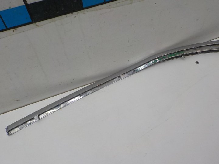 Молдинг бампера переднего Mercedes-Benz W222 (S-Klasse) – купить, цена ...