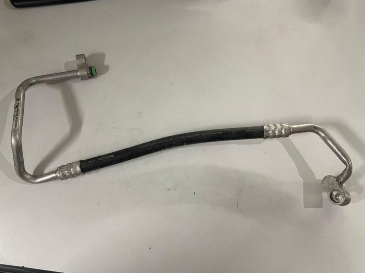 Трубка кондиционера BMW 5-Series (E60) V (2003–200 – купить в Москве ...