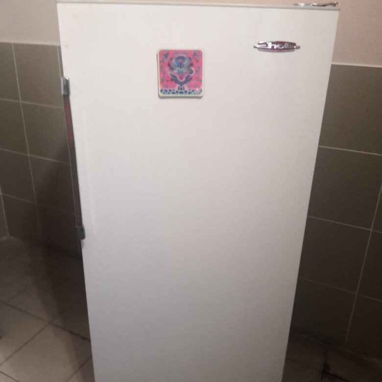 Продаю холодильник – купить в Самаре, цена 1 000 руб., продано 7 ...