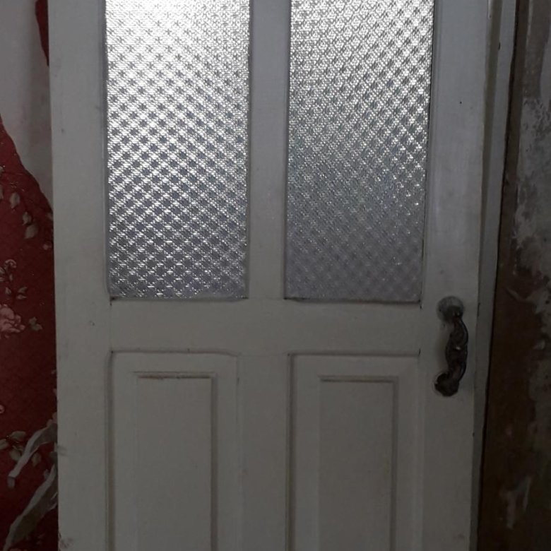 Двери деревянные – купить в Батайске, цена 1 000 руб., истекает завтра ...