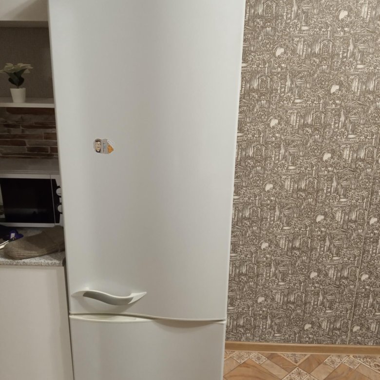 Холодильник – купить в Новосибирске, цена 2 500 руб., продано 2 марта ...
