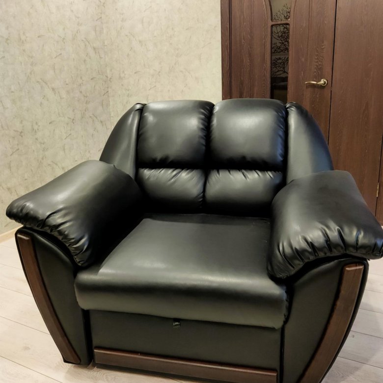 Кресло из экокожи – купить в Томске, цена 15 000 руб., дата размещения ...