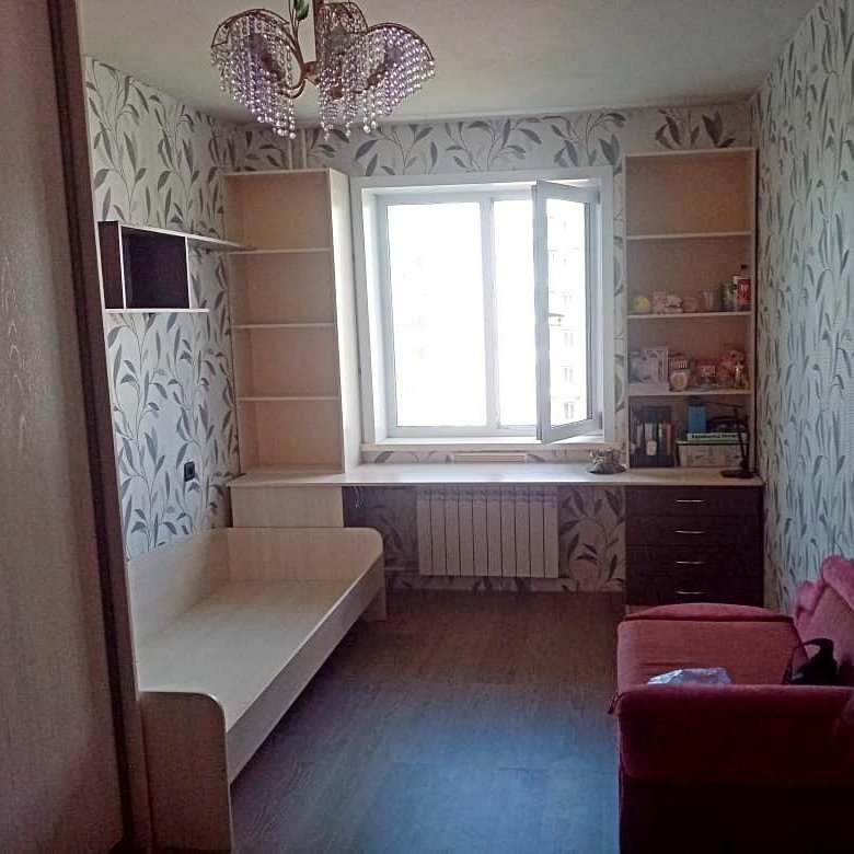 Комплект мебели для подростка – купить в Новокузнецке, цена 333 руб ...