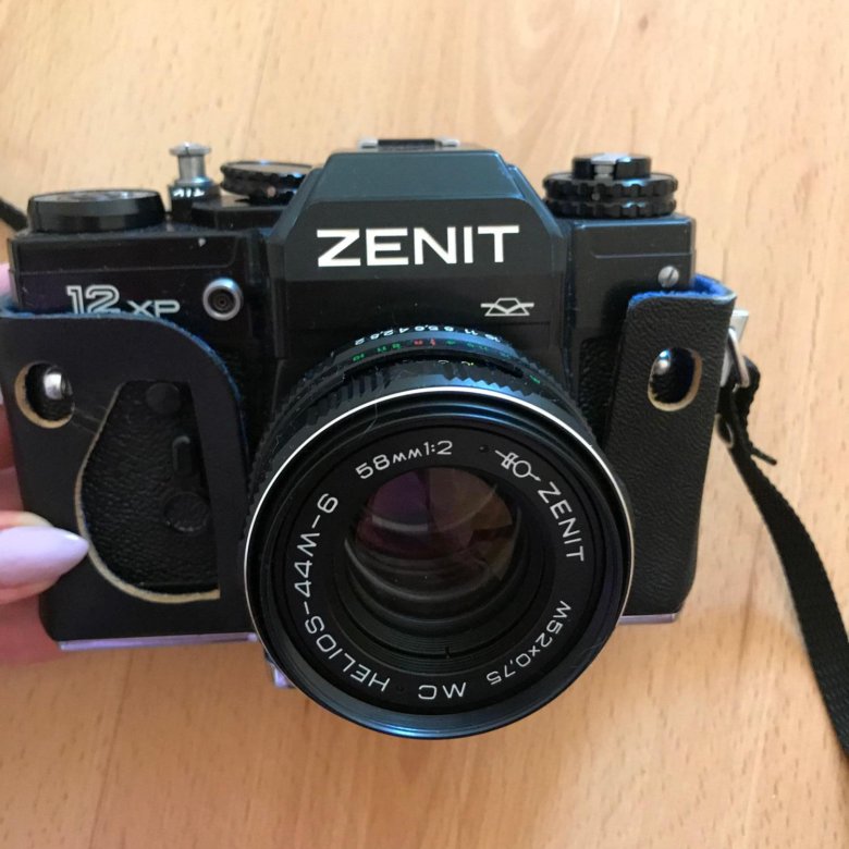 Фотоаппарат Zenit 12 XP Helios - 44M-4 (новый) – купить в Москве, цена ...