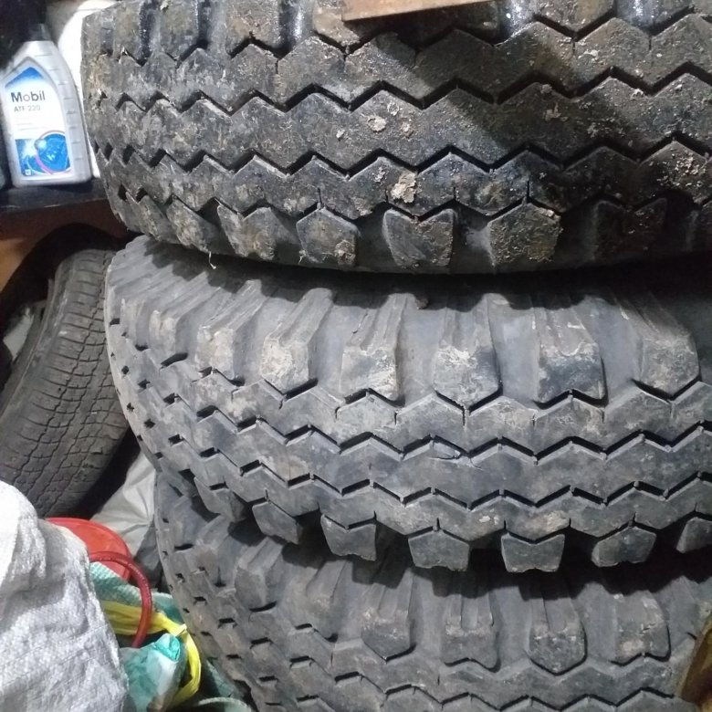 Колеса асфальт уаз R15 – купить в Тюмени, цена 3 000 руб., дата ...