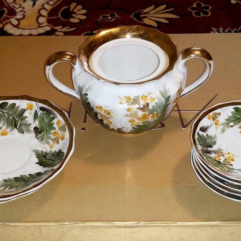 Вазы и чашки – купить в Ярославле, цена 100 руб., дата размещения: 23. ...