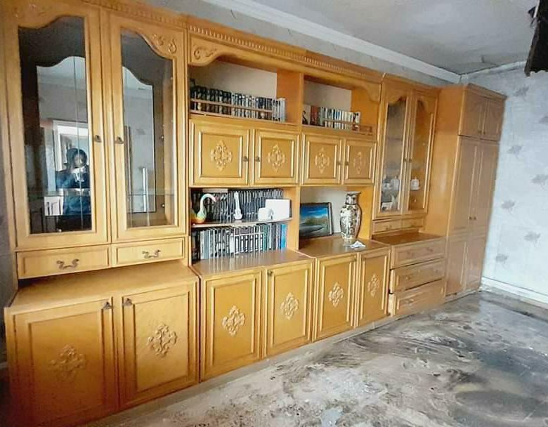 Стенка – купить в Симферополе, цена 1 руб., дата размещения: 24.09.2022 ...