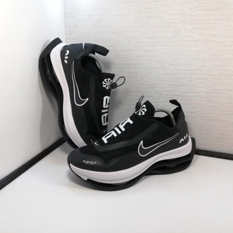 Кроссовки Nike – купить в Хабаровске, цена 3 990 руб., истекает завтра ...