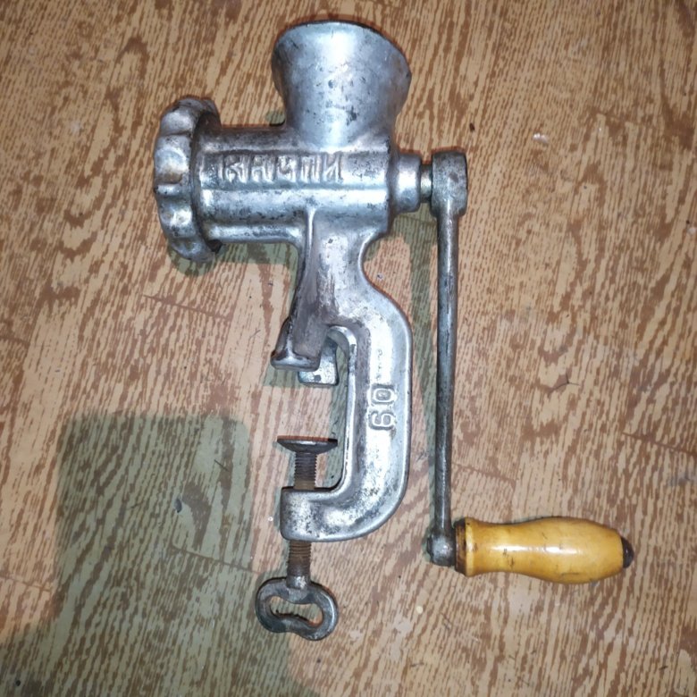 Мясорубка механическая СССР " Касли 60 год Чугун ! – купить в ...