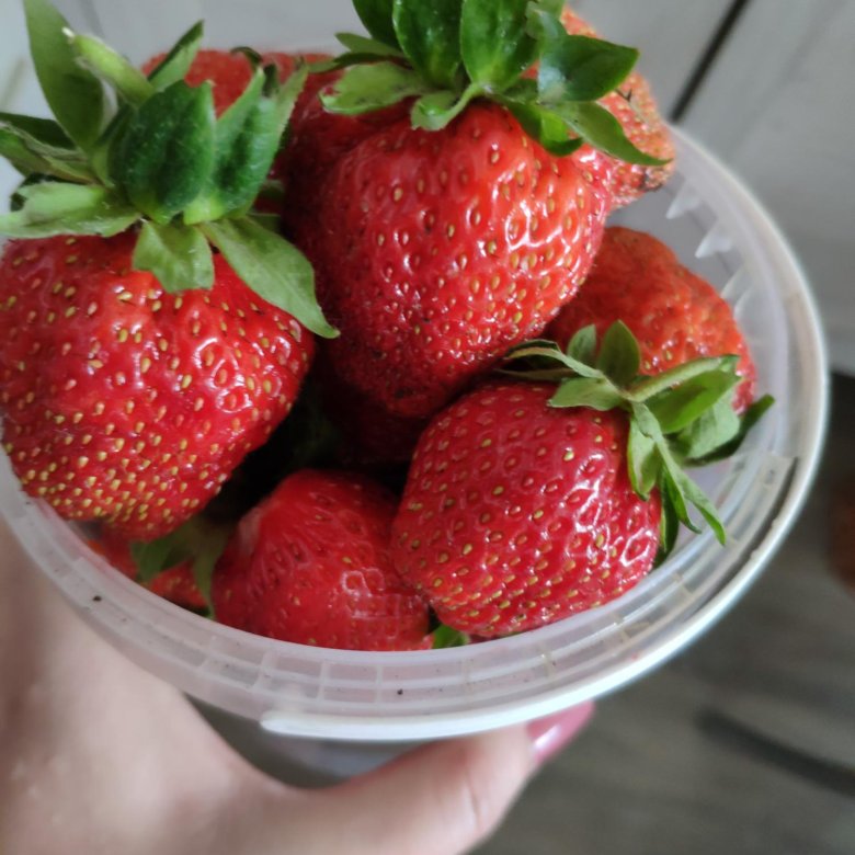 Клубника крупная купить в Пензе цена 250 руб дата размещения 09 06 2025 Продукты питания