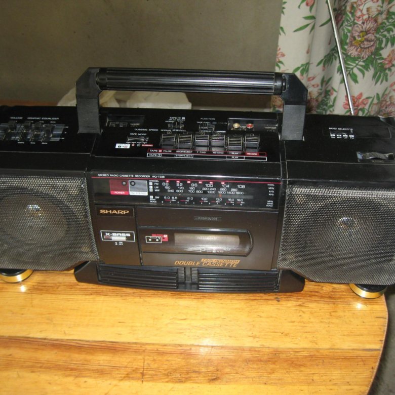 МАГНИТОЛА SHARP WQ - T 238 H (BK) – купить в Гатчине, цена 3 000 руб., продано 16 февраля ...