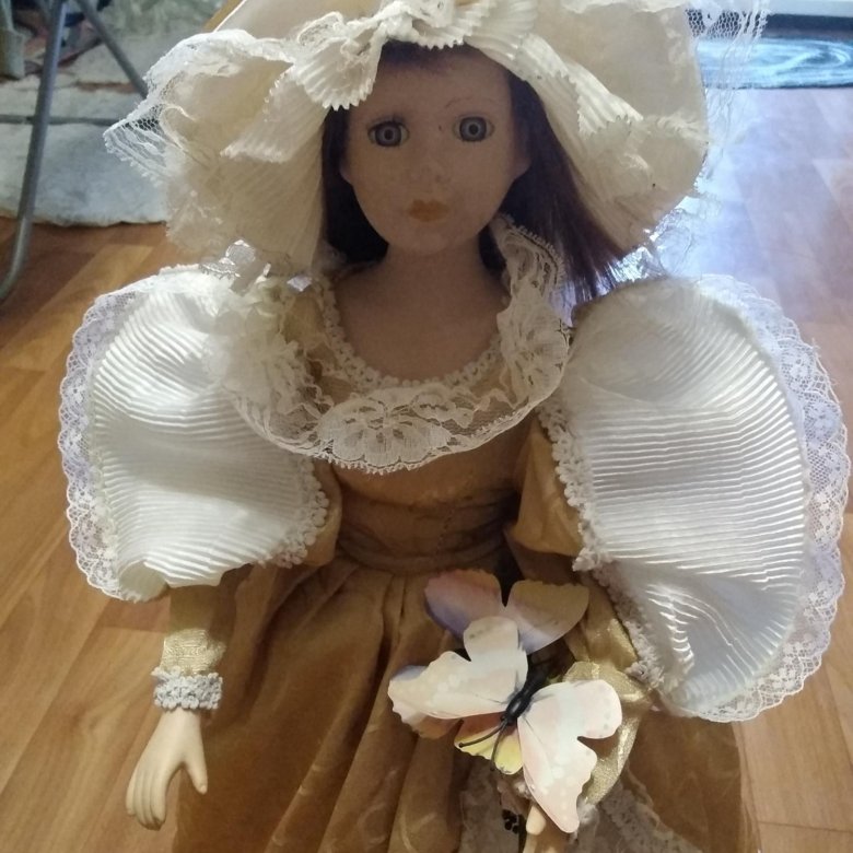 Кукла фарфоровая. – купить в Новосибирске, цена 500 руб., дата ...