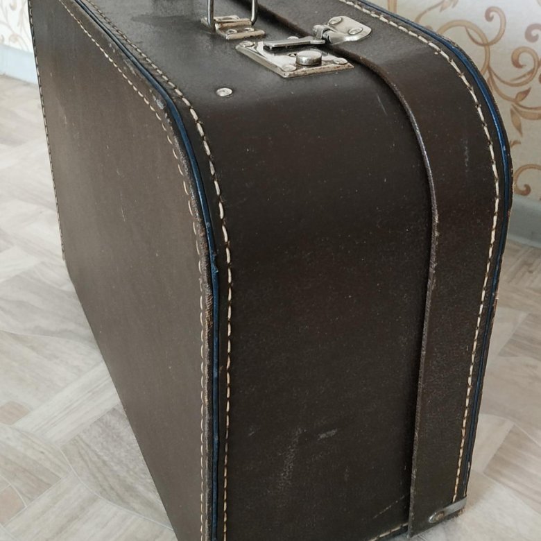 Кофр от швейной машинки – купить в Красноярске, цена 1 000 руб., дата ...