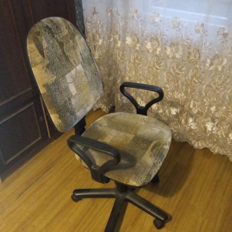 Кресло компьютерное – купить в Санкт-Петербурге, цена 1 500 руб., дата ...