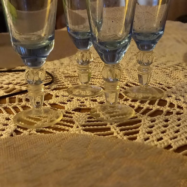 Рюмка на ножке – купить в Краснодаре, цена 1 000 руб., дата размещения ...