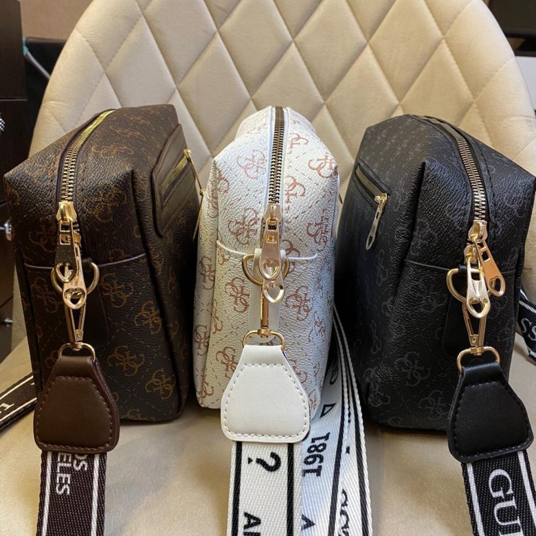 Сумки Guess – купить в Москве, цена 1 350 руб., дата размещения: 08.02. ...