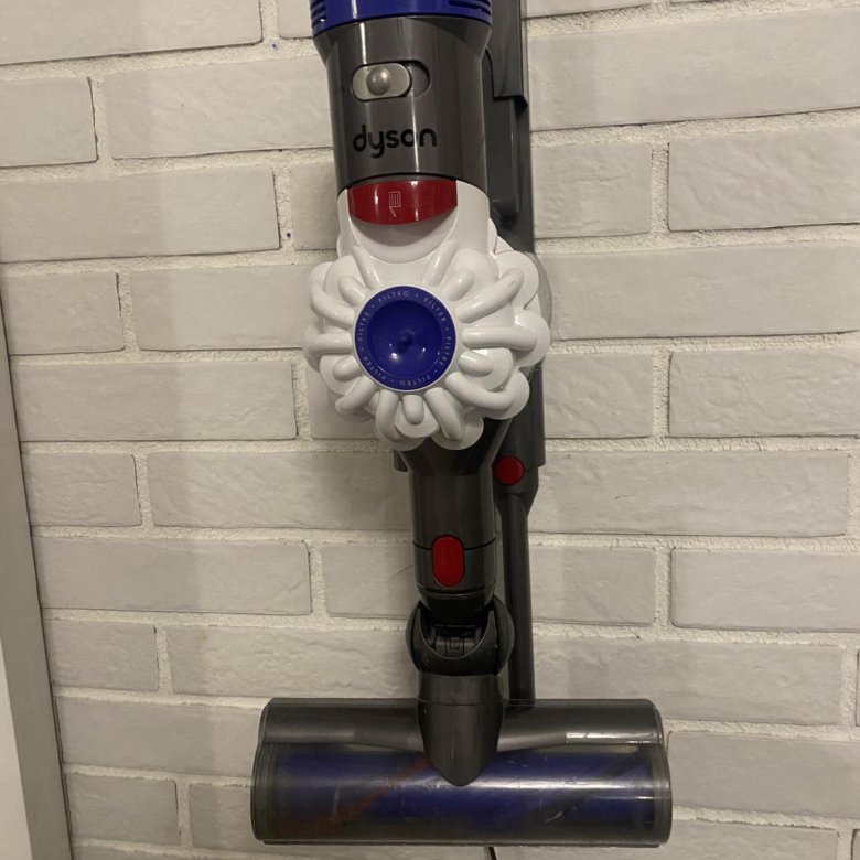Пылесос Dyson v7 – купить в Москве, цена 14 500 руб., дата размещения ...