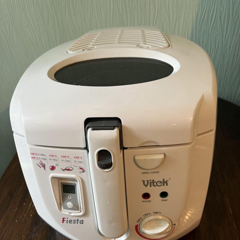 Фритюрница Vitek VT-1531 – купить в Краснодаре, цена 3 000 руб., дата размещения: 20.02.2024 ...