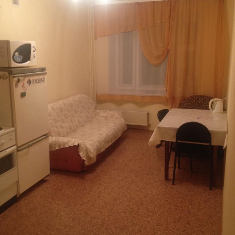 Диван – купить в Томске, цена 1 500 руб., дата размещения: 03.06.2023 ...