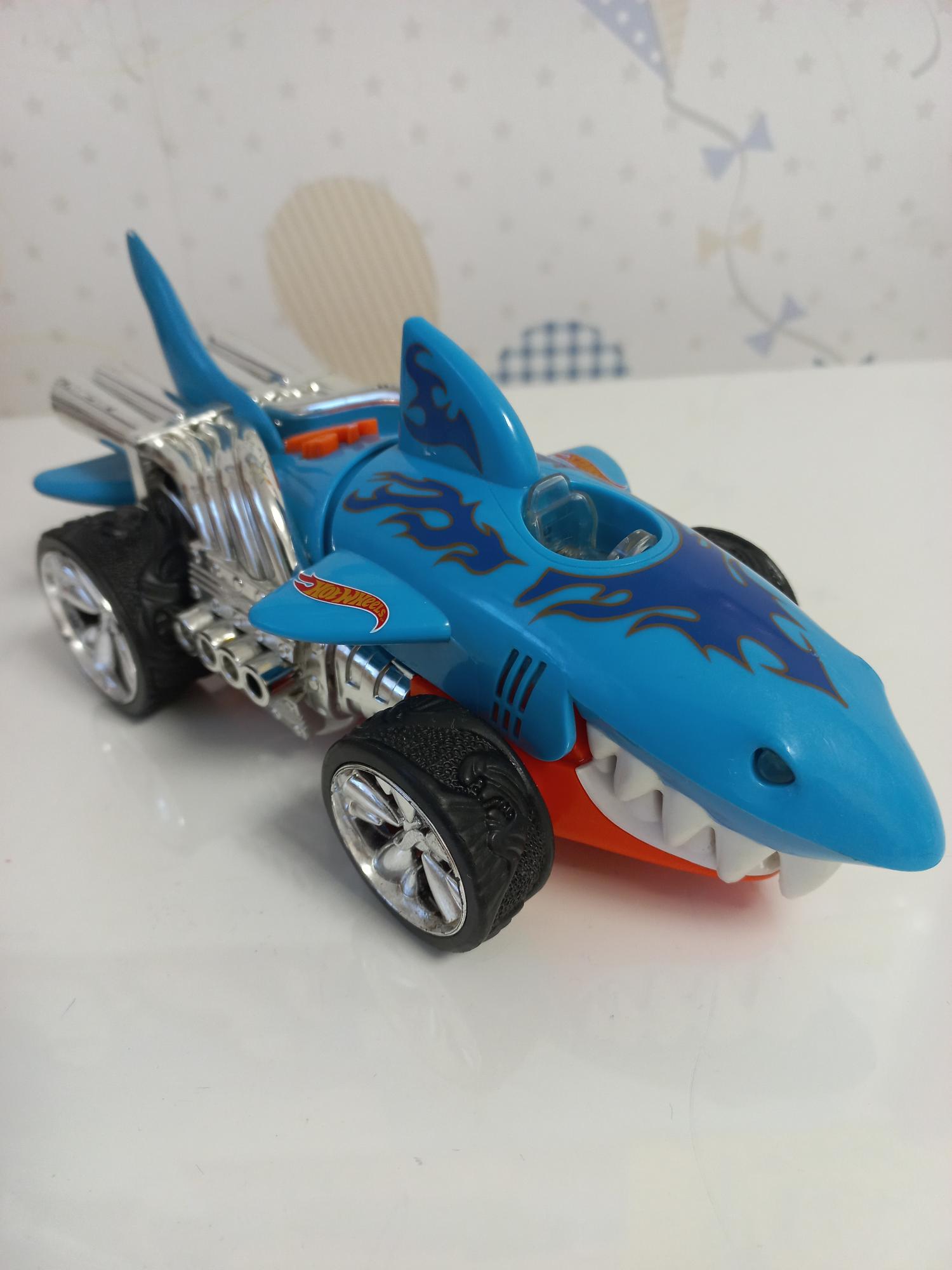 Машинка-акула hot-wheels купить в Москве, цена 600 руб. | Объявления о ...